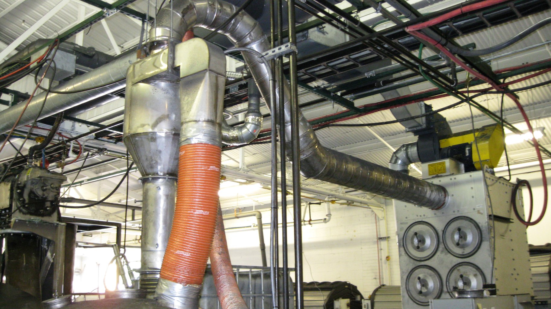 Dust Collector: Signs You Need a Pre-Filter | Aerodyne